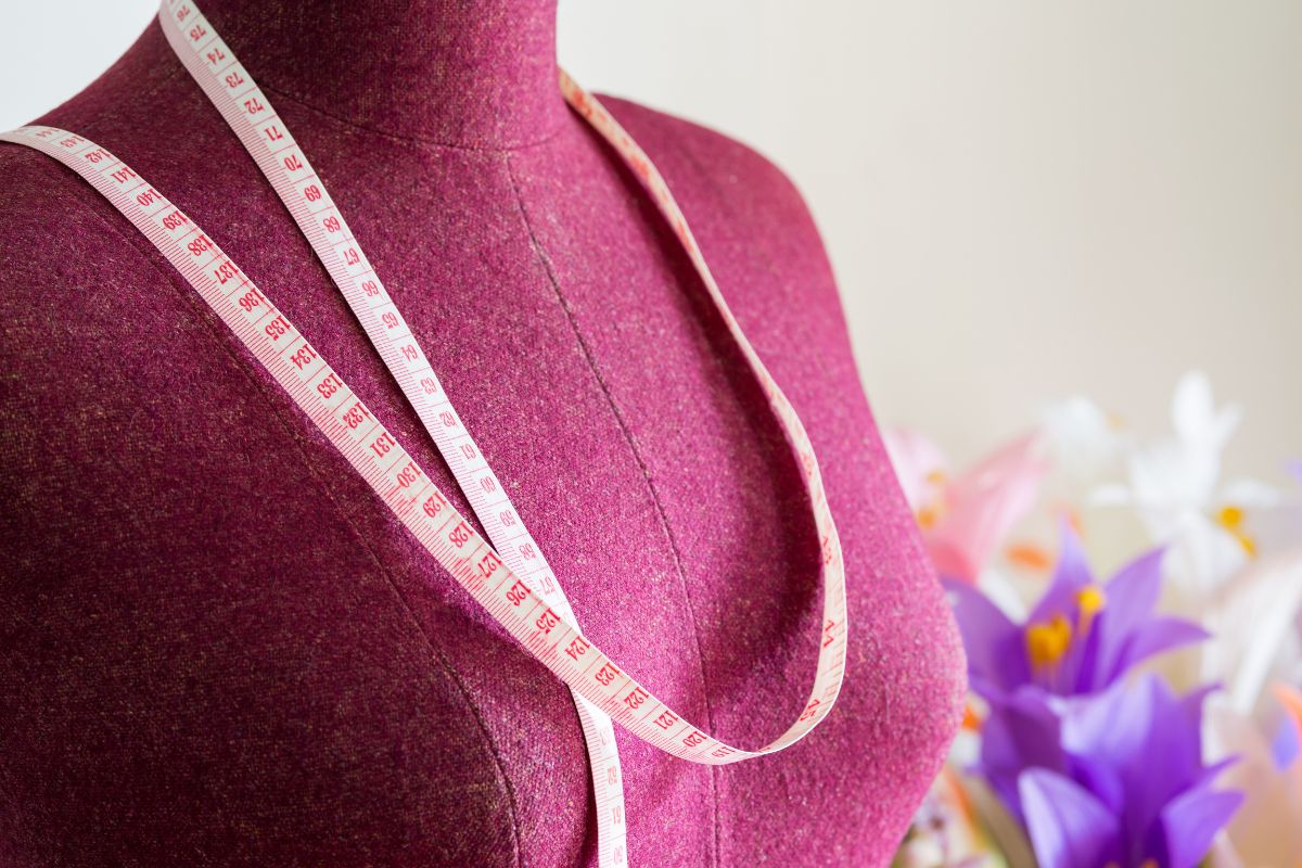 How to Measure Your Size | OBSESSIONS – The Obsessions Boutique